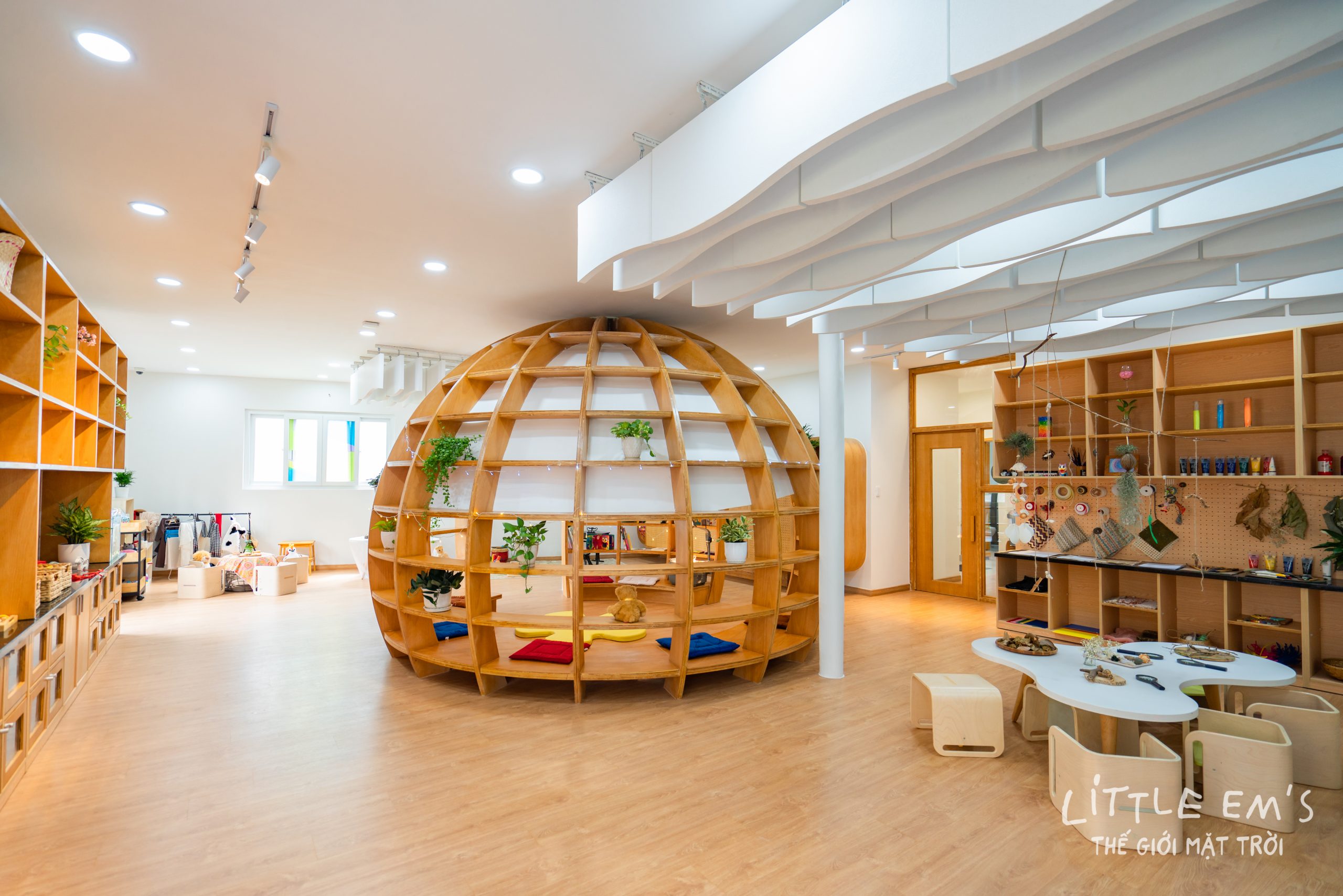 Lớp 18 - 36 Tháng: Xưởng Nghệ Thuật Âm Vang - Trường Mầm non Thế giới ...